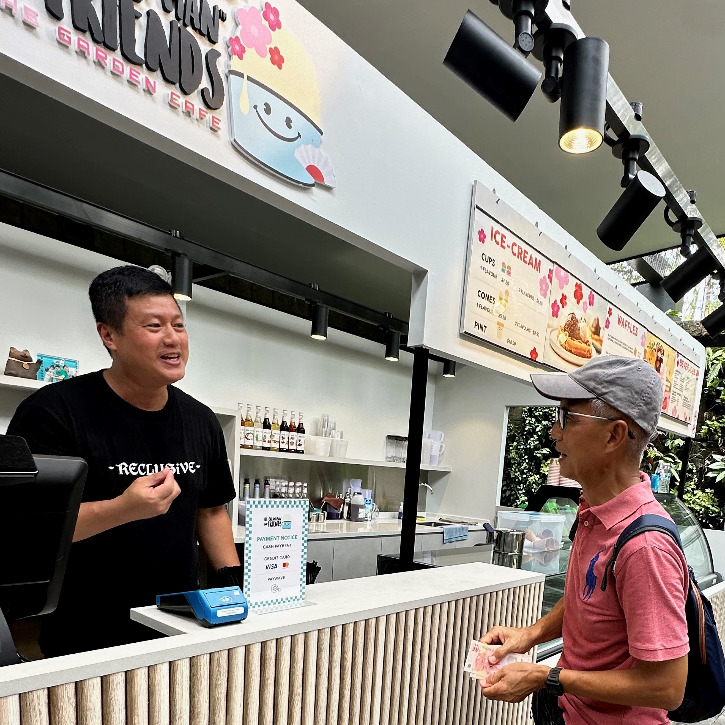 The Ice Cream Man cometh to Jurong Lake Gardens